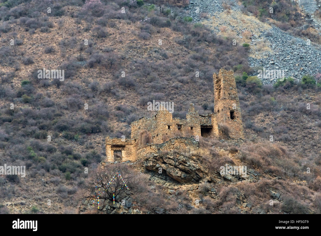 Tibetan castle ruins with watch tower in the mountain, Jinchuan ...