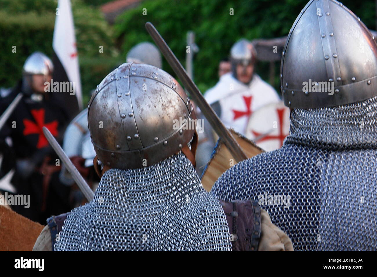 Knights templar battle hi-res stock photography and images - Alamy