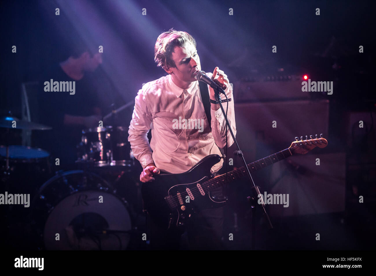 Male singer boy band hi-res stock photography and images - Alamy