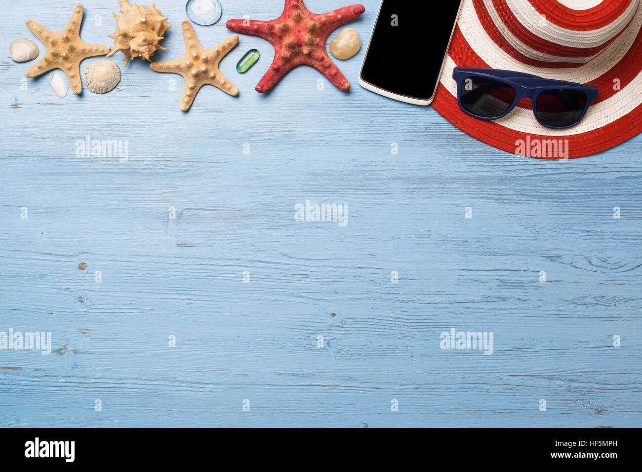 Summer objects for vacation Stock Photo - Alamy