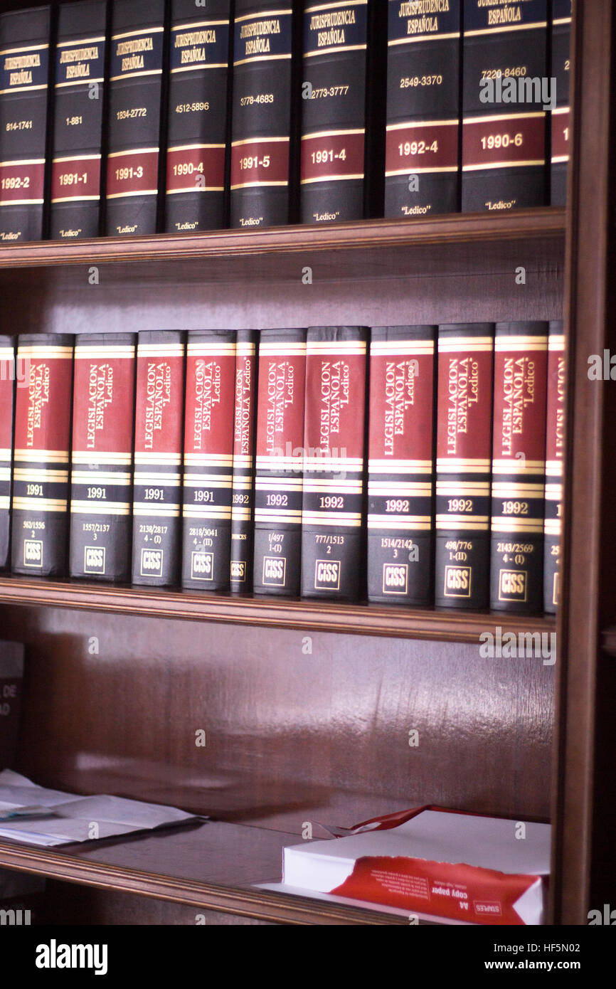 Legal Reference Books Stock Photos & Legal Reference Books Stock Images ...