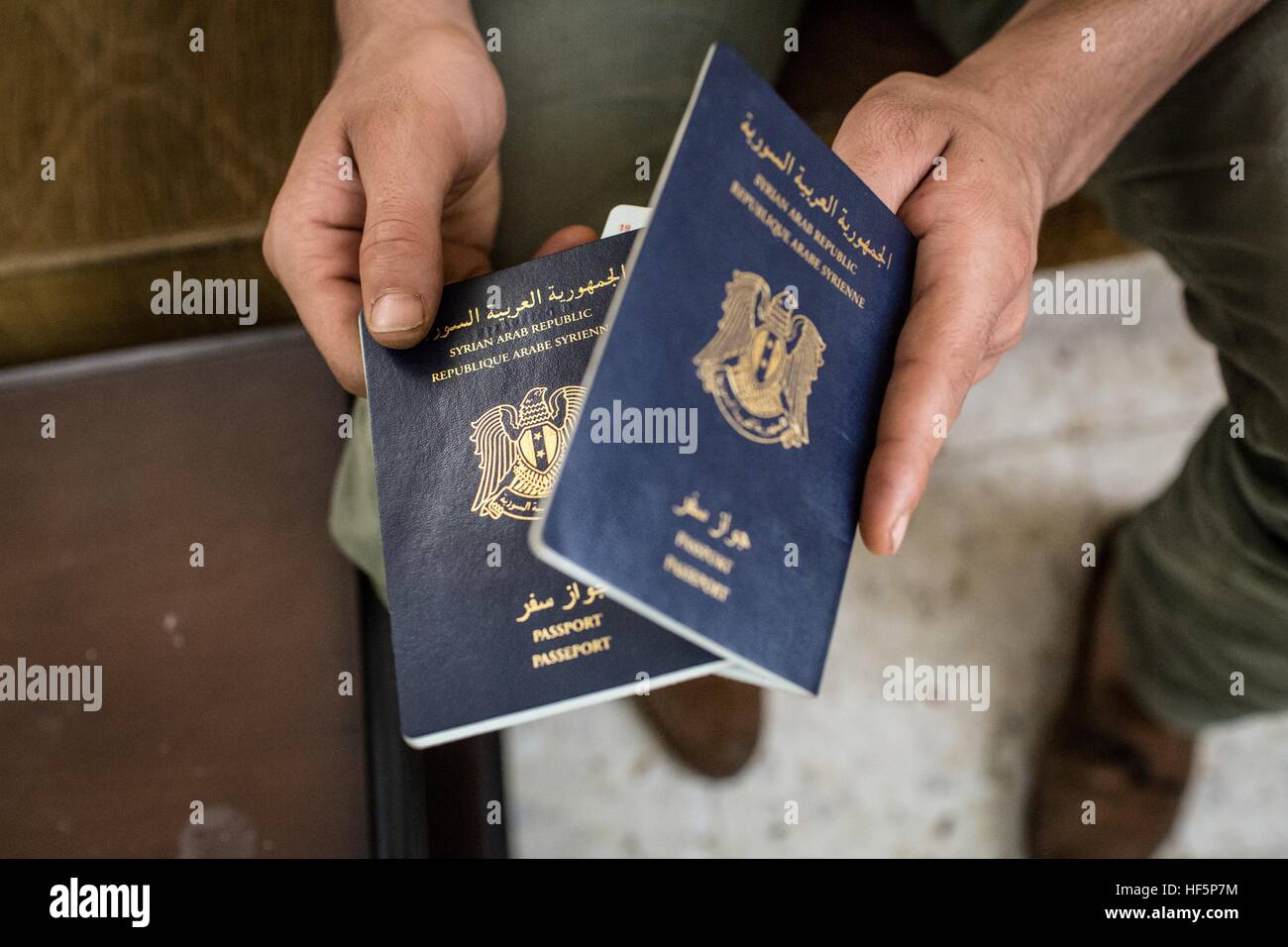 Syrian passport hi-res stock photography and images - Alamy