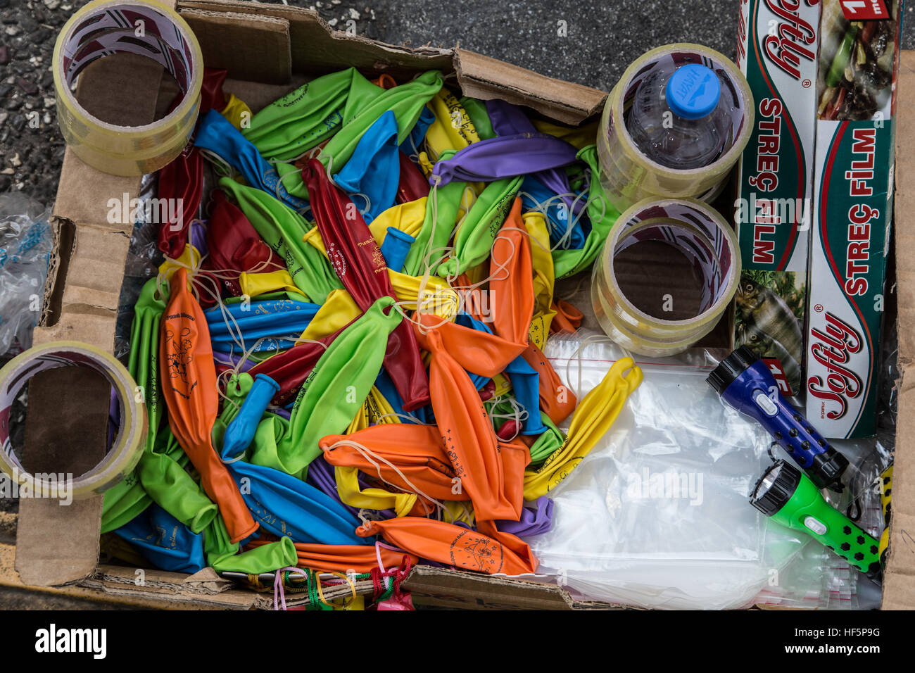 Immigration smugglers hi-res stock photography and images - Alamy