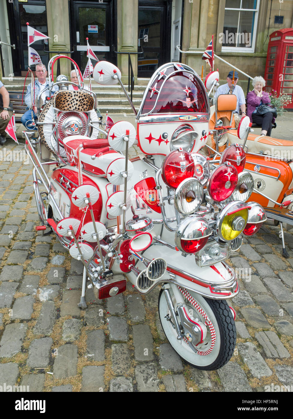 Customised vespa hi-res stock photography and images - Alamy