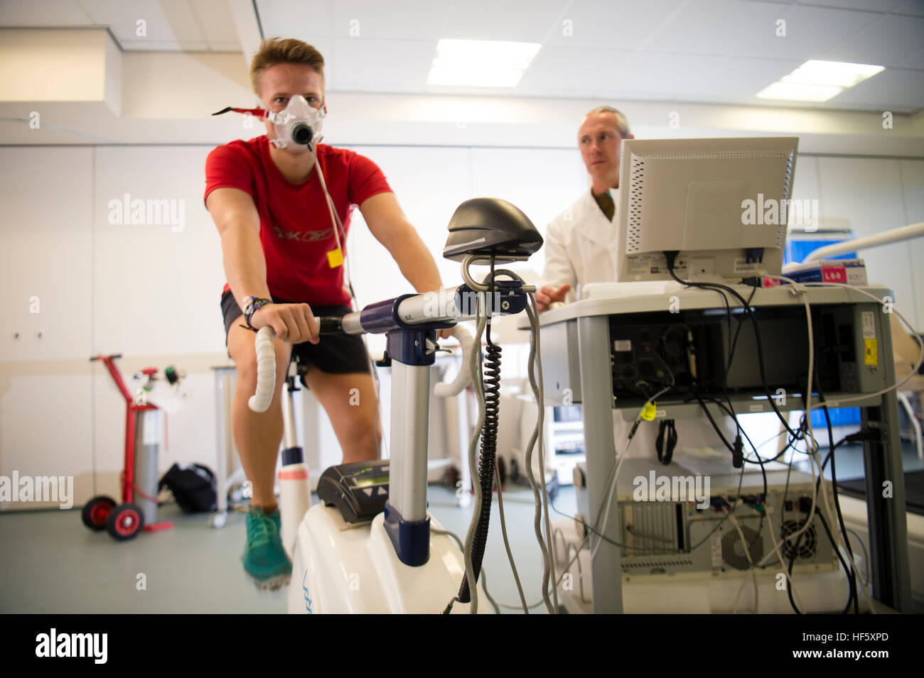 Sports science hi-res stock photography and images - Alamy