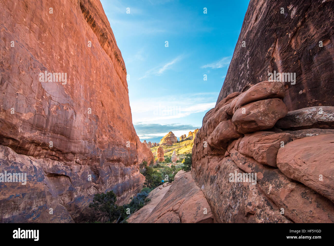 Desert landscape large red rock hi-res stock photography and images - Alamy