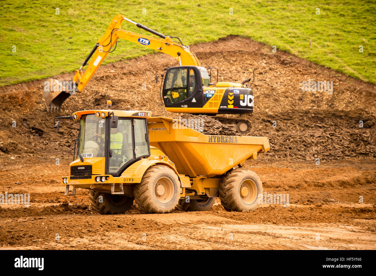 Construction work in uk tts hi-res stock photography and images - Alamy