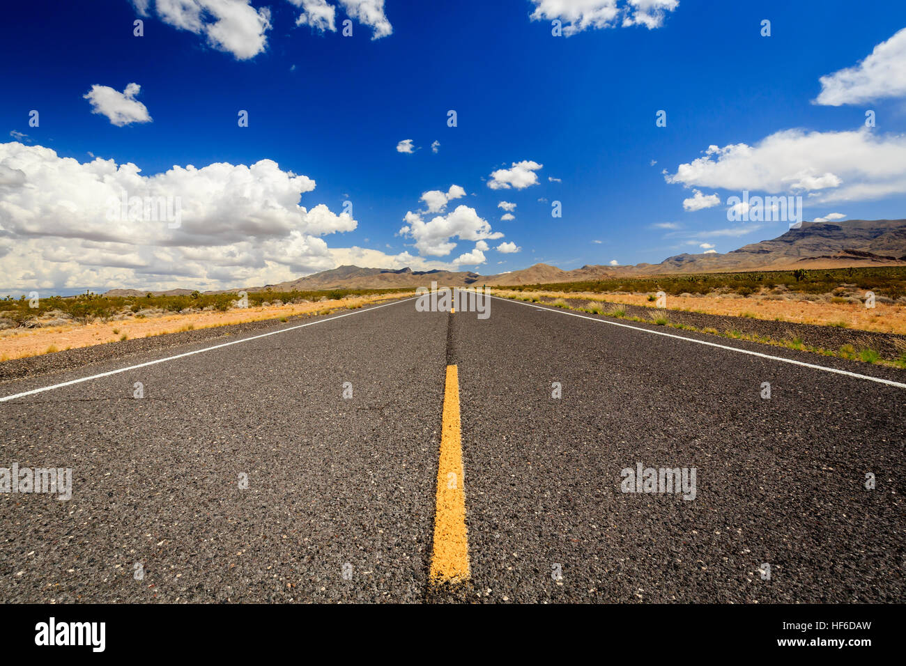 Endless country highway in hi-res stock photography and images - Alamy