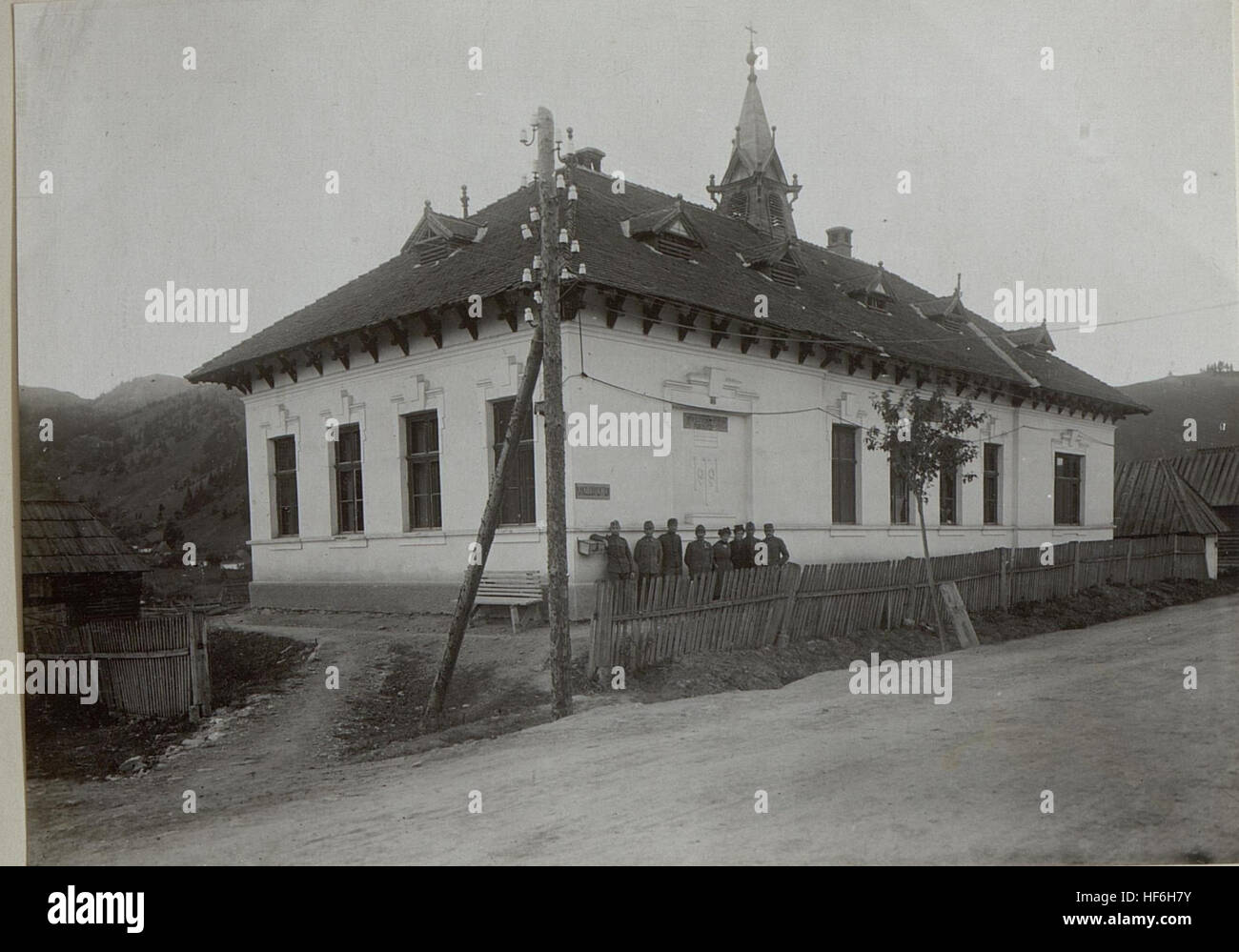 Military office headquarters during World War I, documenting the ...