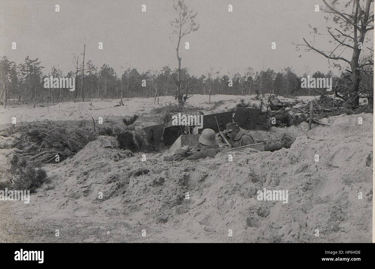 Mortar course, from the rear, WWI Stock Photo - Alamy