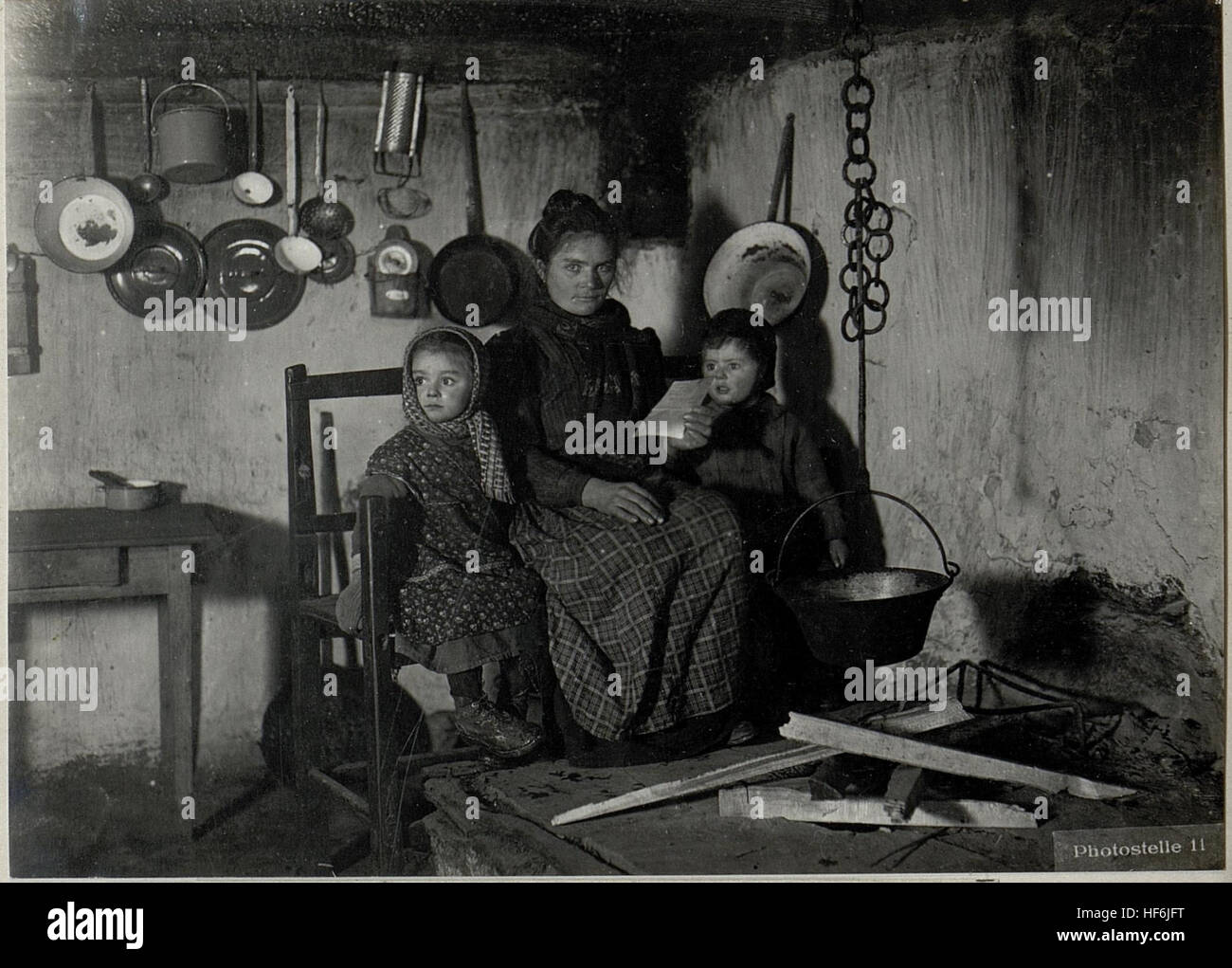 Italian family portrait in Calzeranica, Italy, 1918, First World War ...