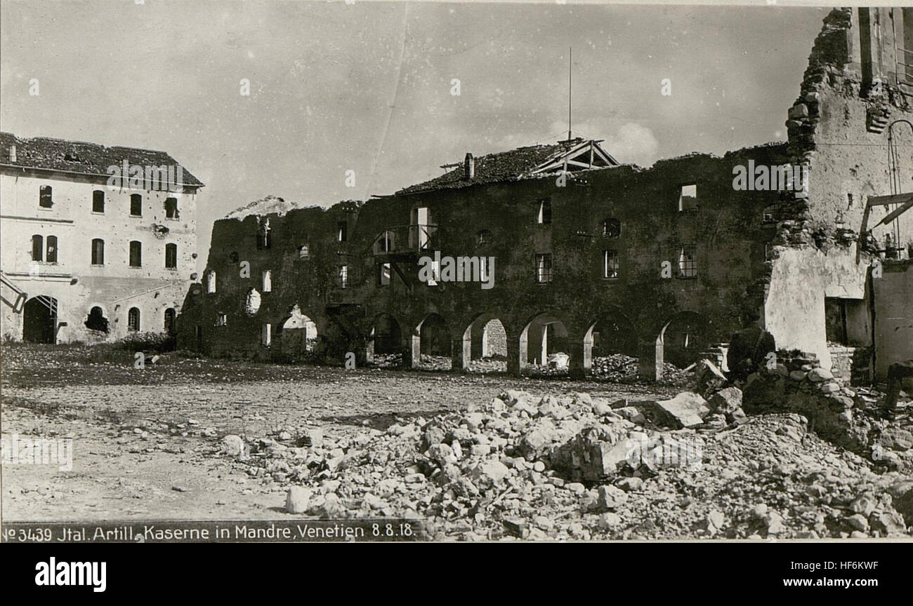 1914 italian artillery in hi-res stock photography and images - Alamy
