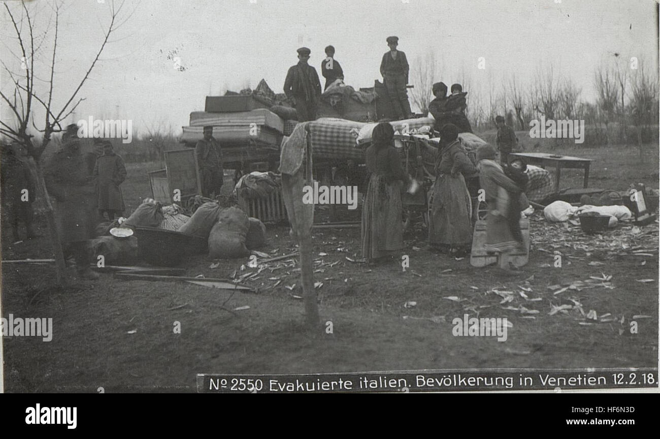 Evacuated Italian population in Veneto, 12th February 1918, Piave Front ...