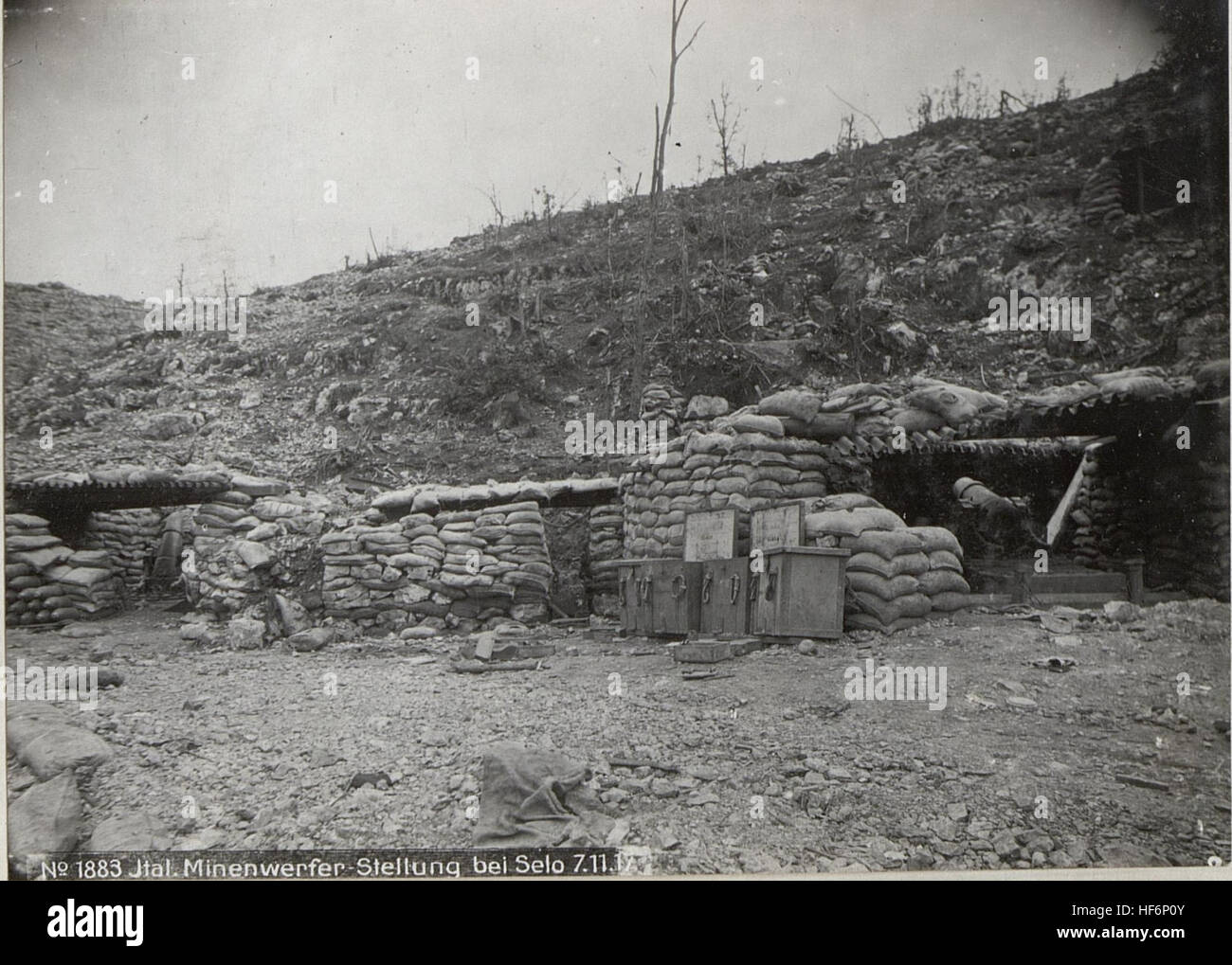 Italian mortar position at Selo, November 7, 1917, First World War ...