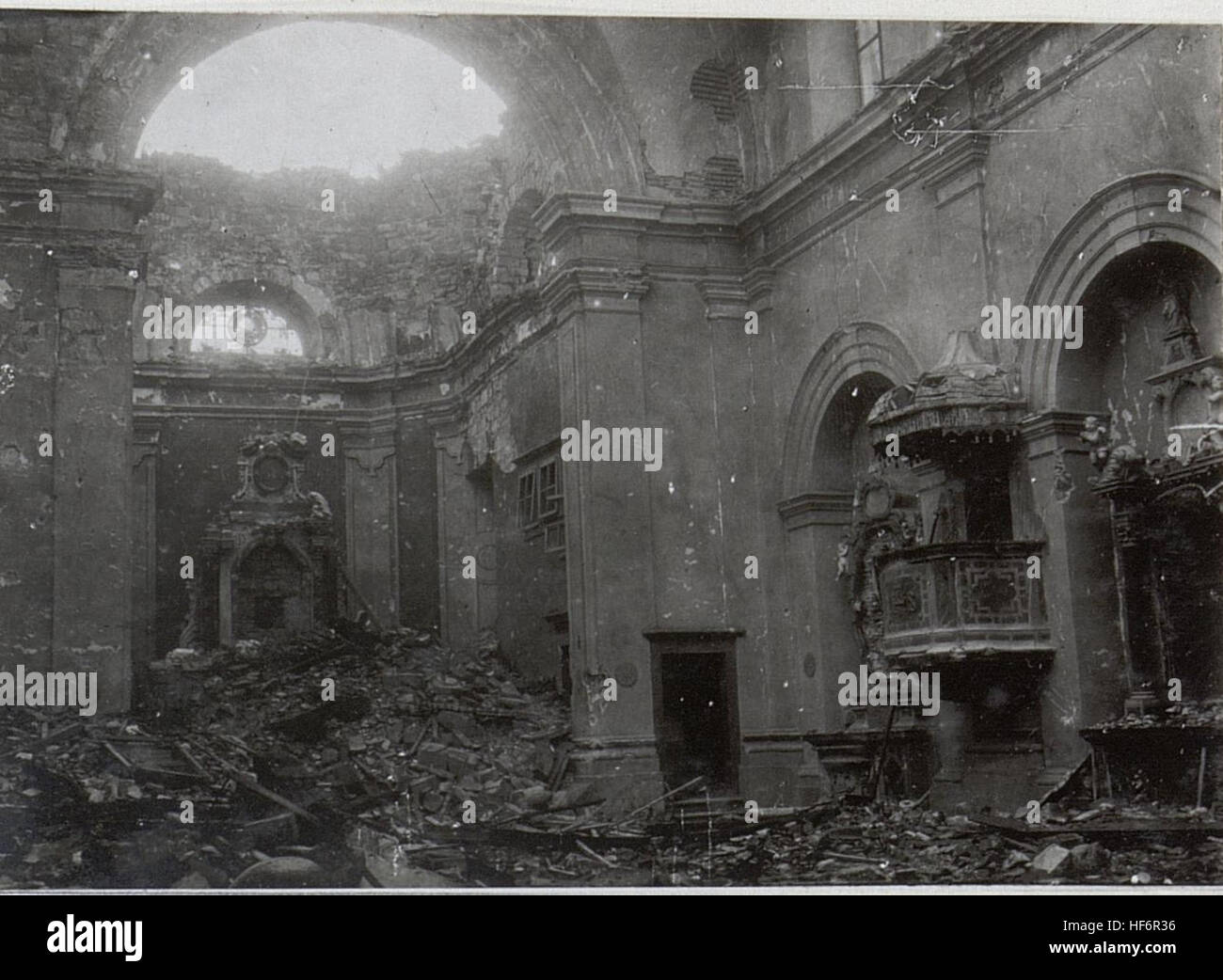 Church destroyed by enemy artillery in Ranziano on September 7, 1917 ...