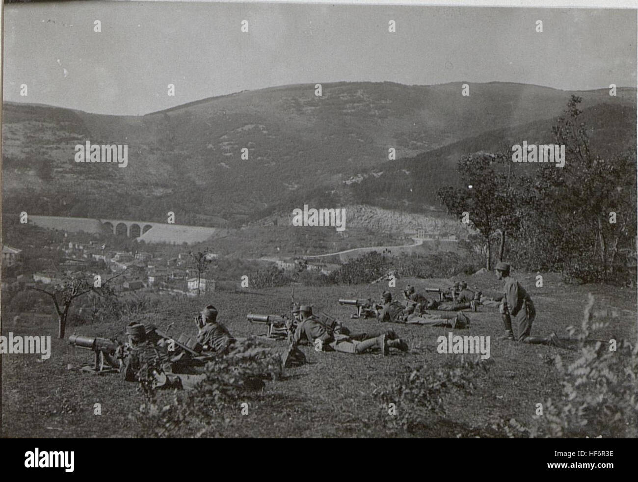 Machine gun unit training, World War I, 1917, Europeana Stock Photo - Alamy
