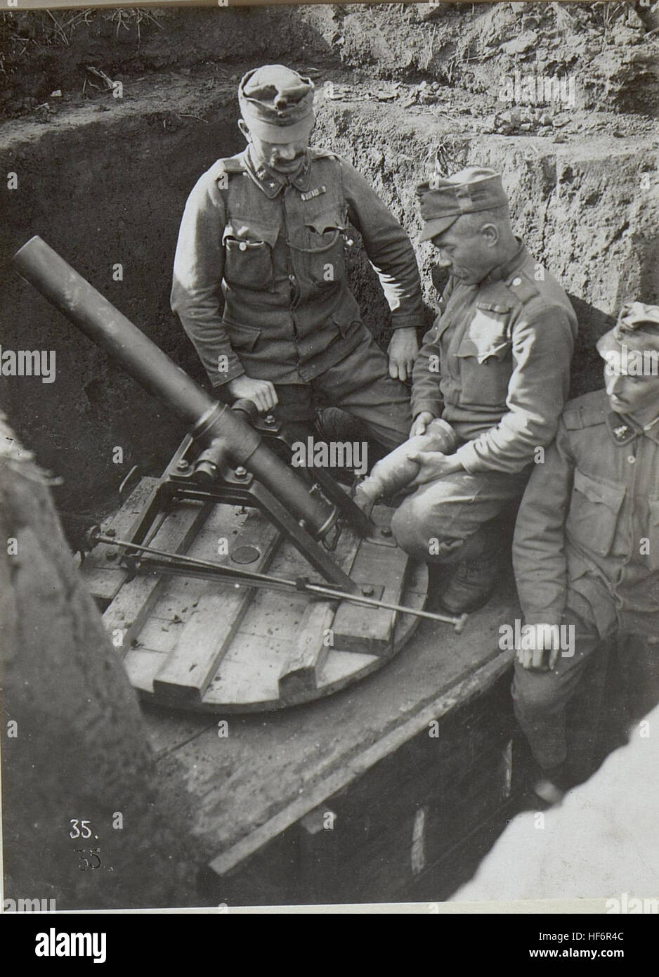 Mine launcher device, Infantry Regiment No. 1, World War I, 1914-1918 ...