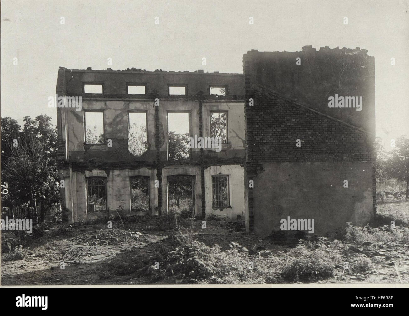 Destroyed house during World War I, Europeana Collections 1914-1918 ...