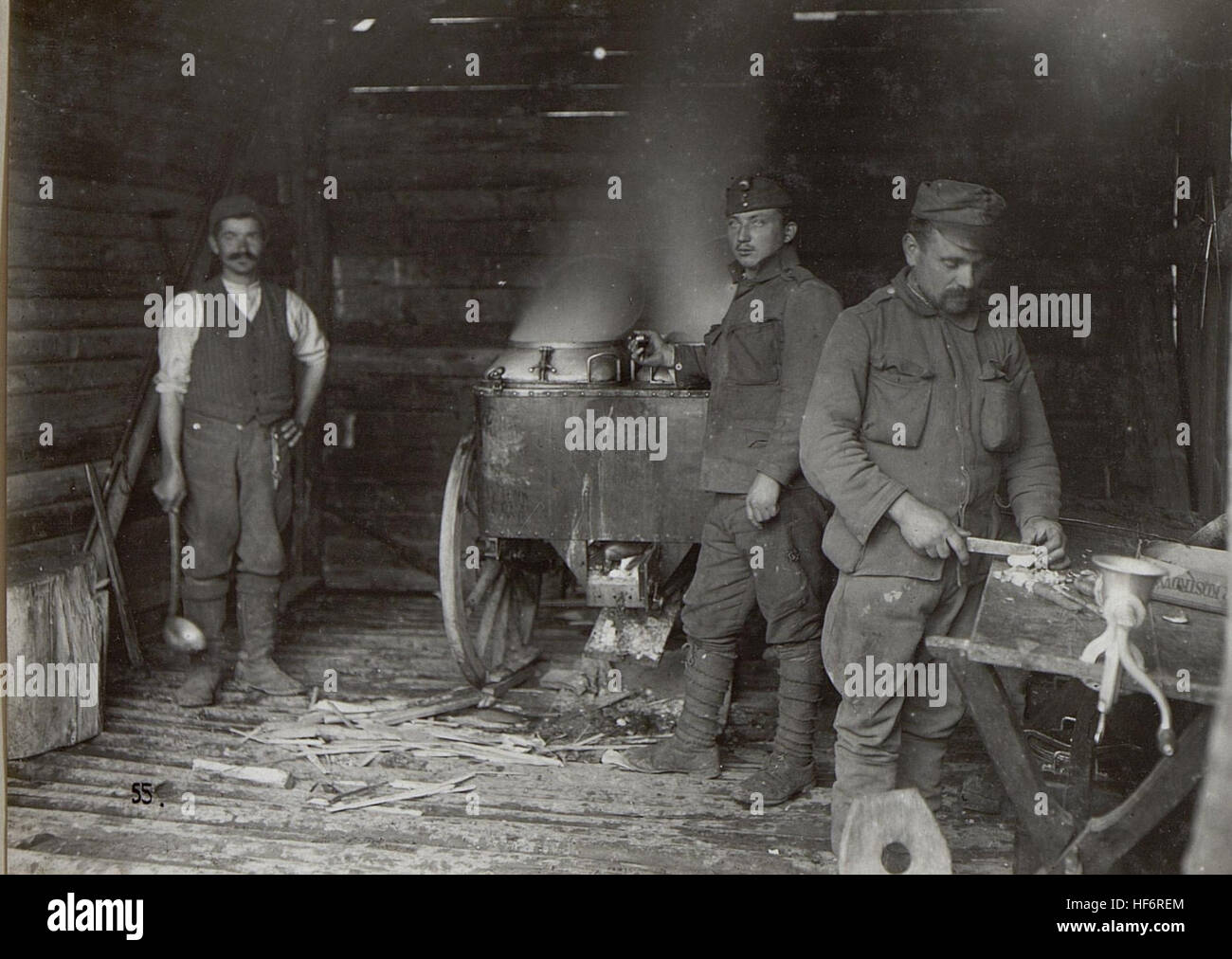 Battalion kitchen world war hi-res stock photography and images - Alamy