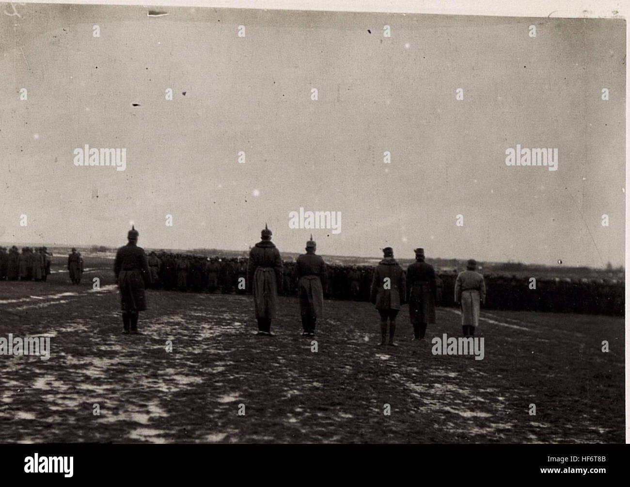German soldiers marching past a hi-res stock photography and images - Alamy