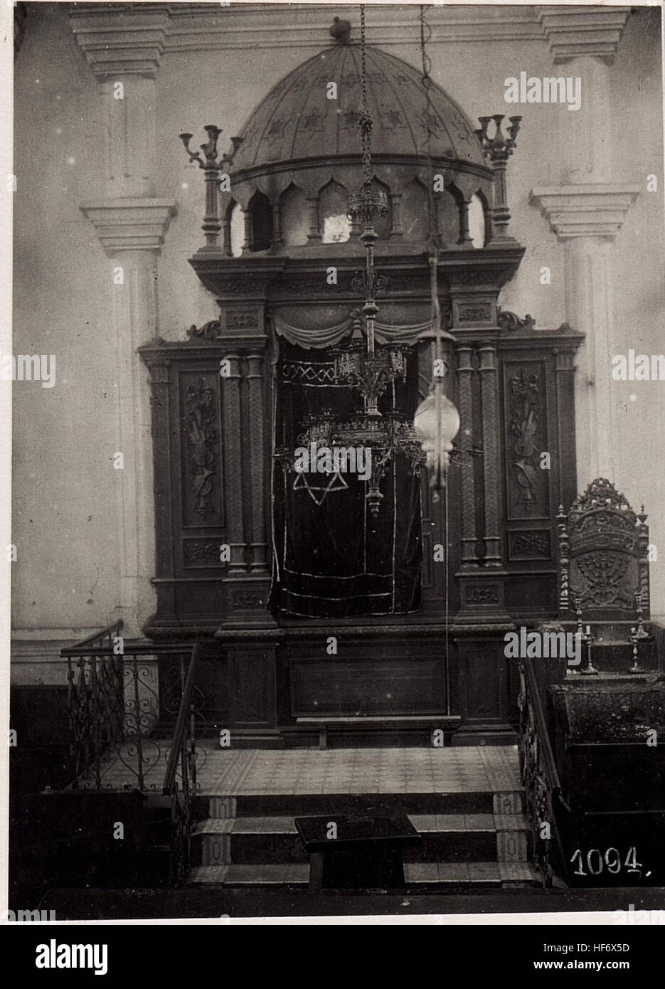 Image showing altar in hi-res stock photography and images - Alamy