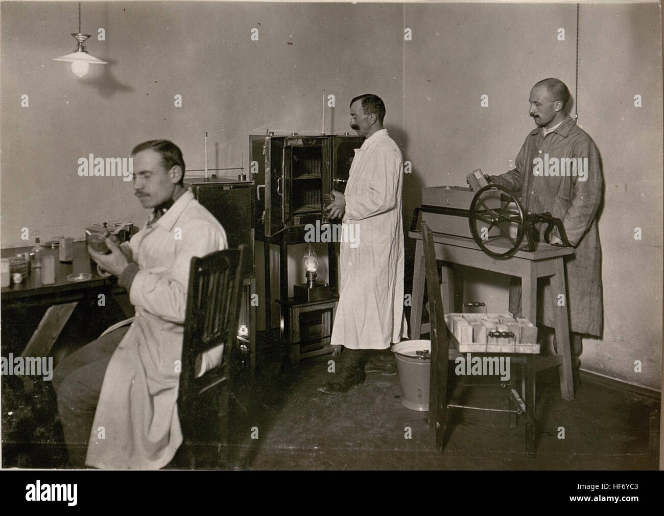 Sanitation Commission, Villach, processing of stool samples during ...