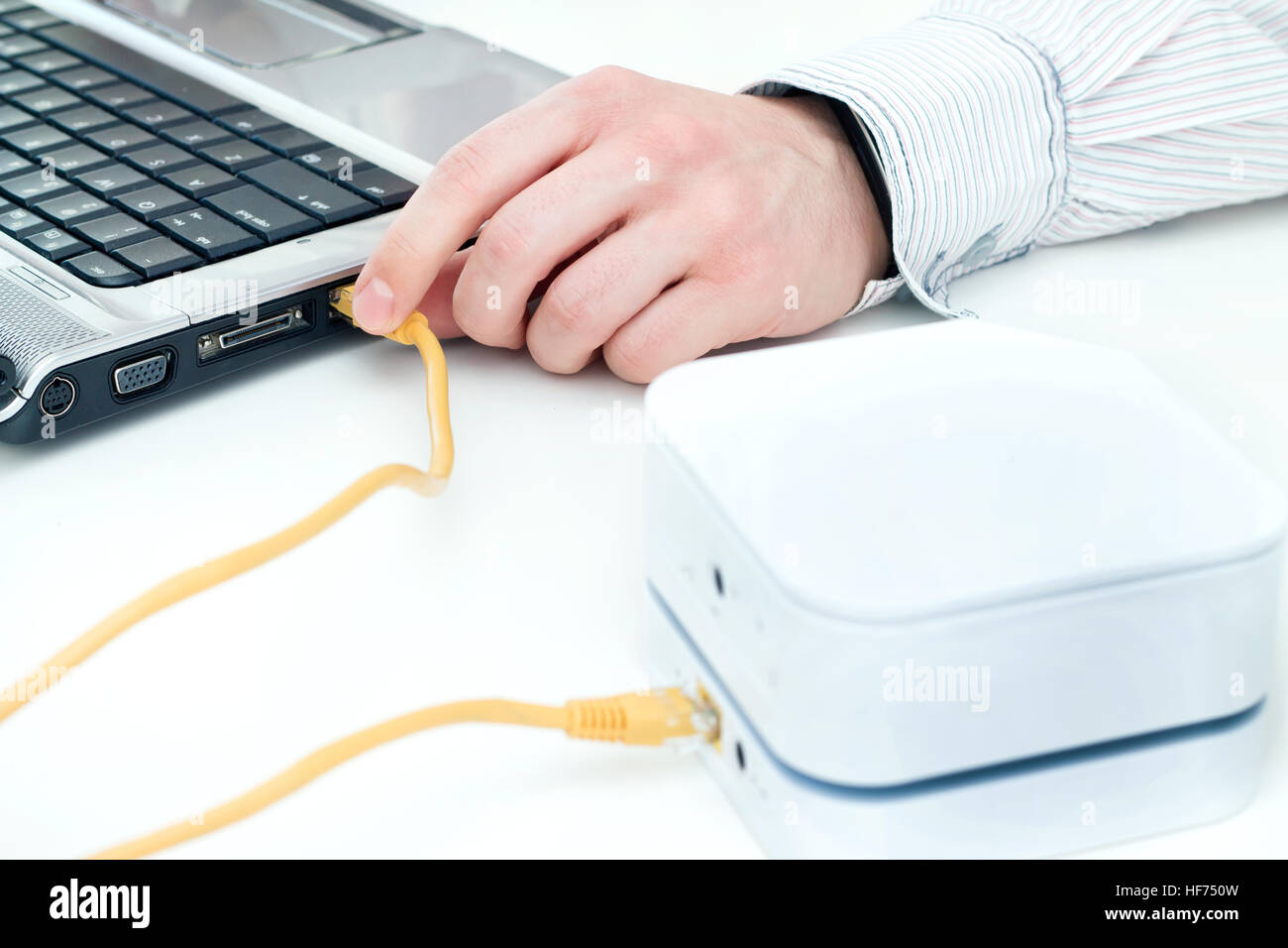 5g wifi technology laptop hi-res stock photography and images - Alamy