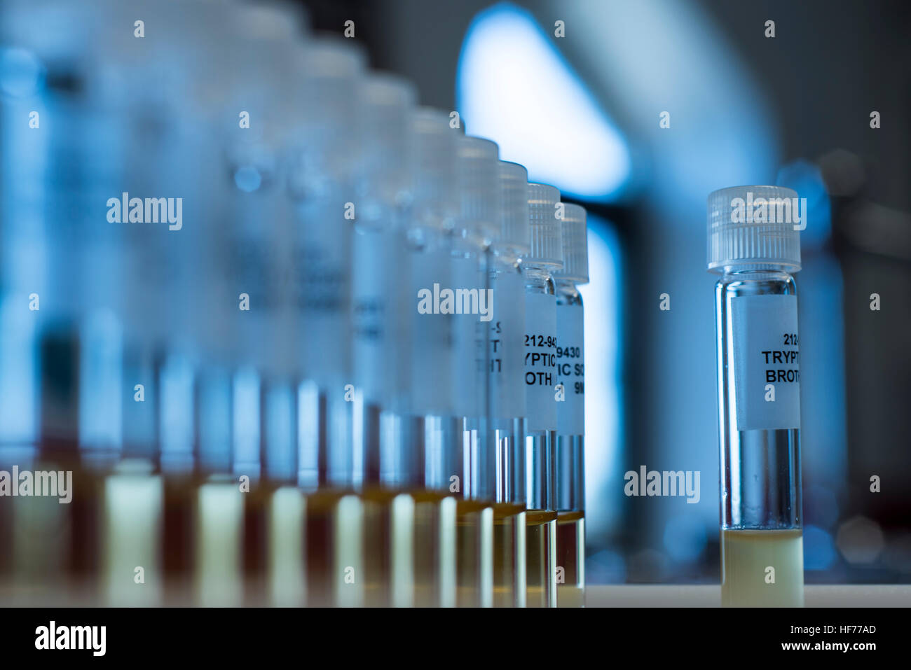 Pharmaceutical laboratory hi-res stock photography and images - Alamy