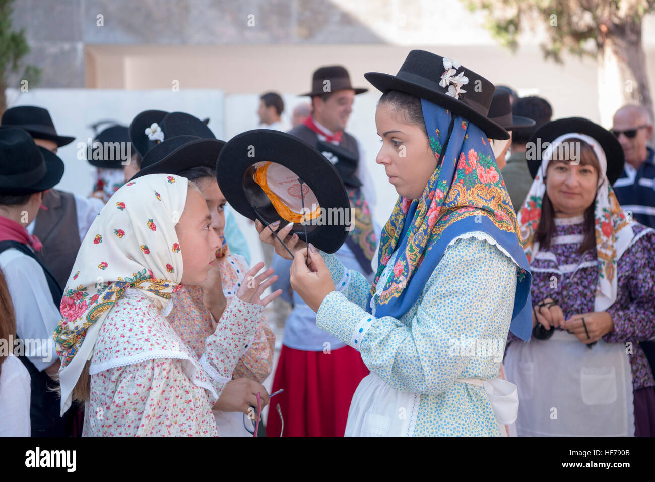 traditional potugese Dance at the Saturday Market in the town of Loule ...