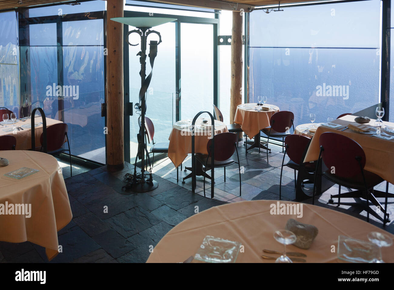 Sierra mar at the post ranch inn hi-res stock photography and images ...