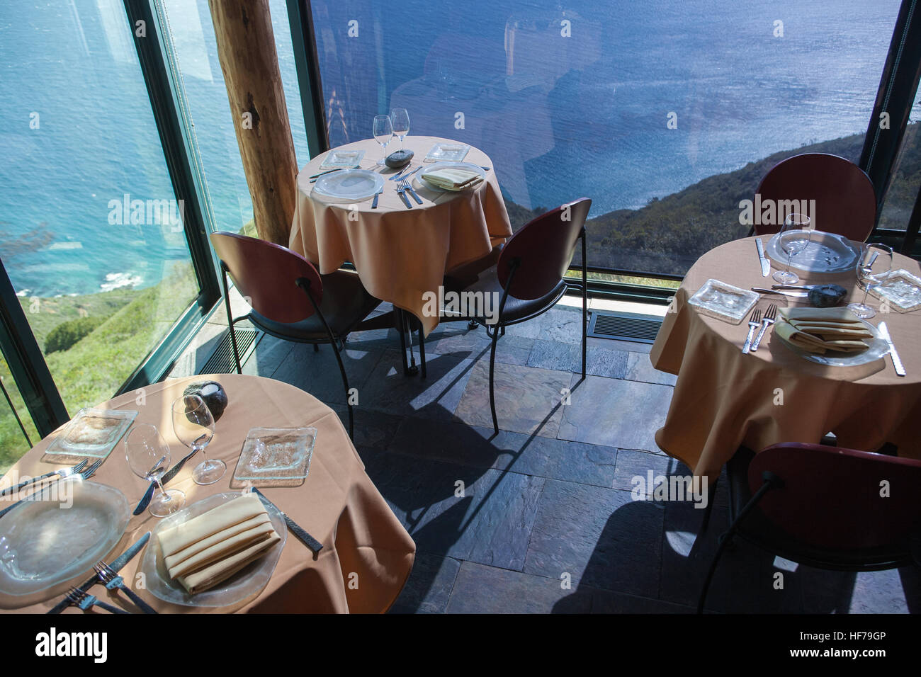 Exclusive up market Sierra Mar Restaurant at Post Ranch Inn Luxury ...