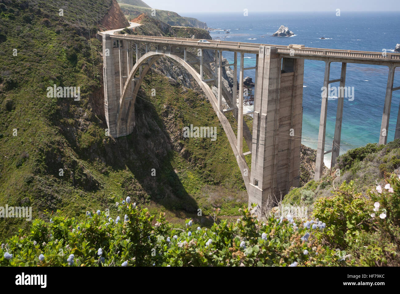 car,cars,on,winding,slow,scenic,road,At, Bixby, Bridge, on, National ...