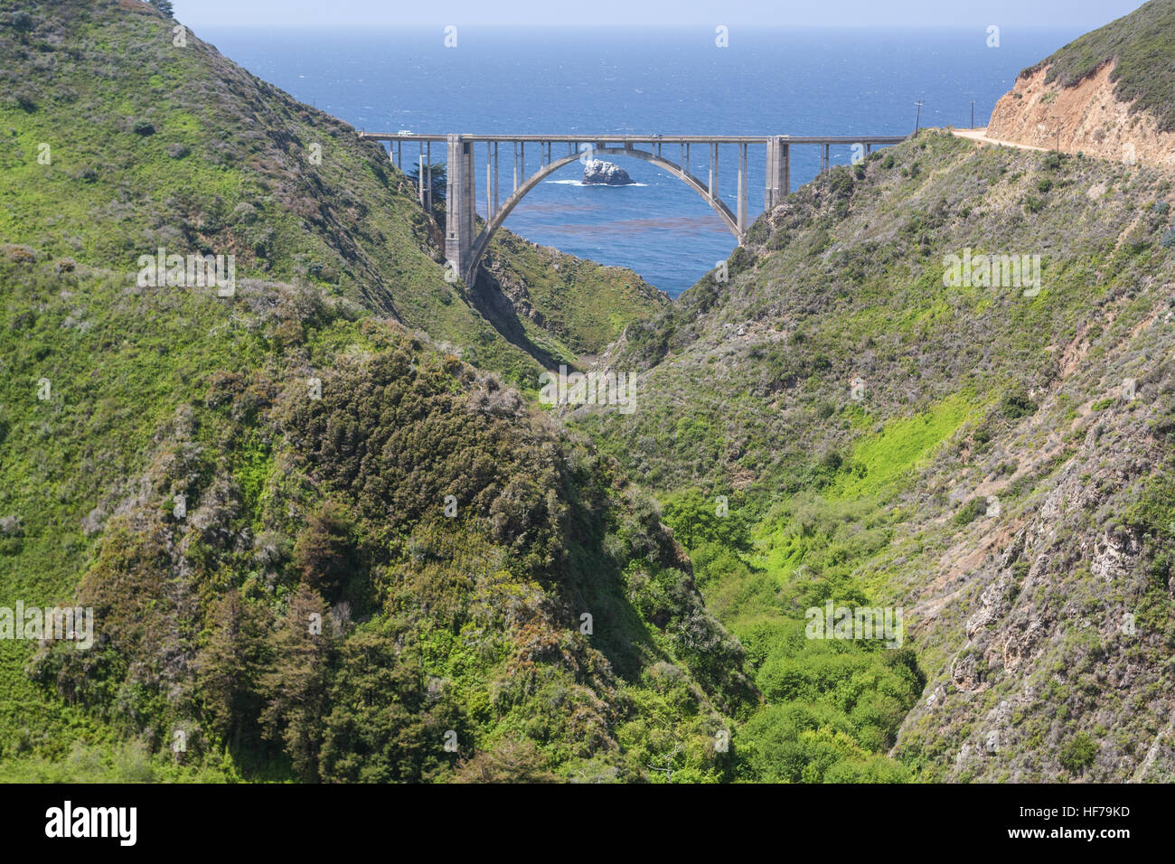 car,cars,on,winding,slow,scenic,road,At, Bixby, Bridge, on, National ...