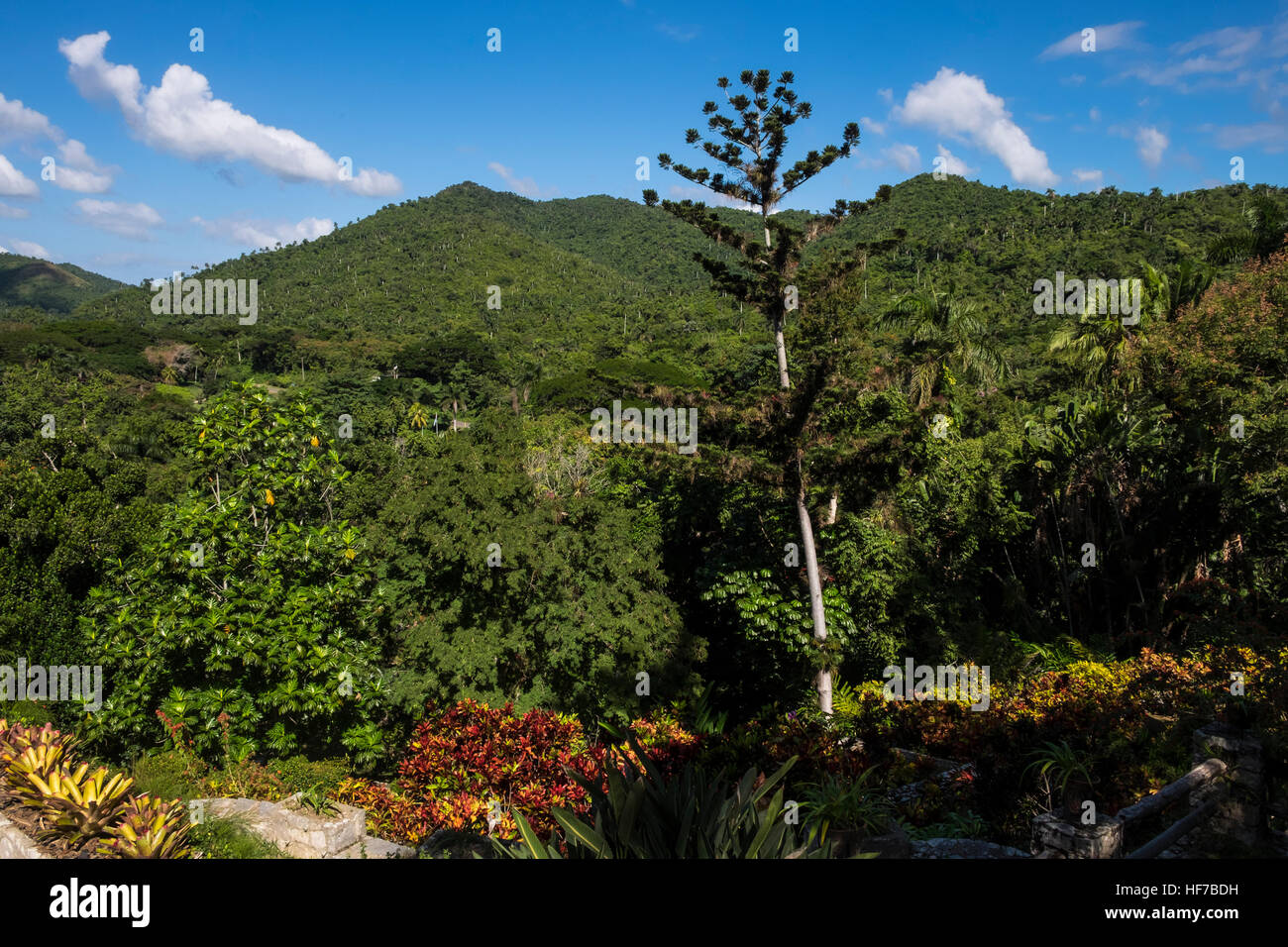 Cordillera de guaniguanico view over hi-res stock photography and ...