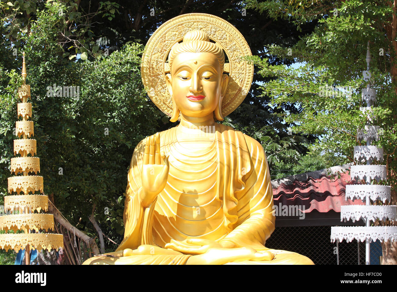 Sculpture, architecture and symbols of Buddhism, Thailand, South East ...