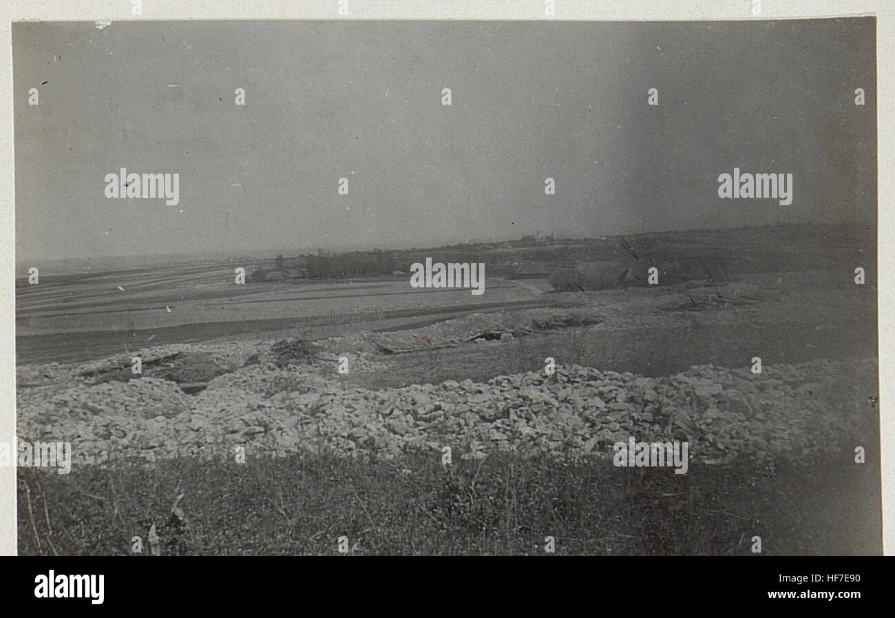 Trench and support positions at the southern peak of Kote 446 (east of ...