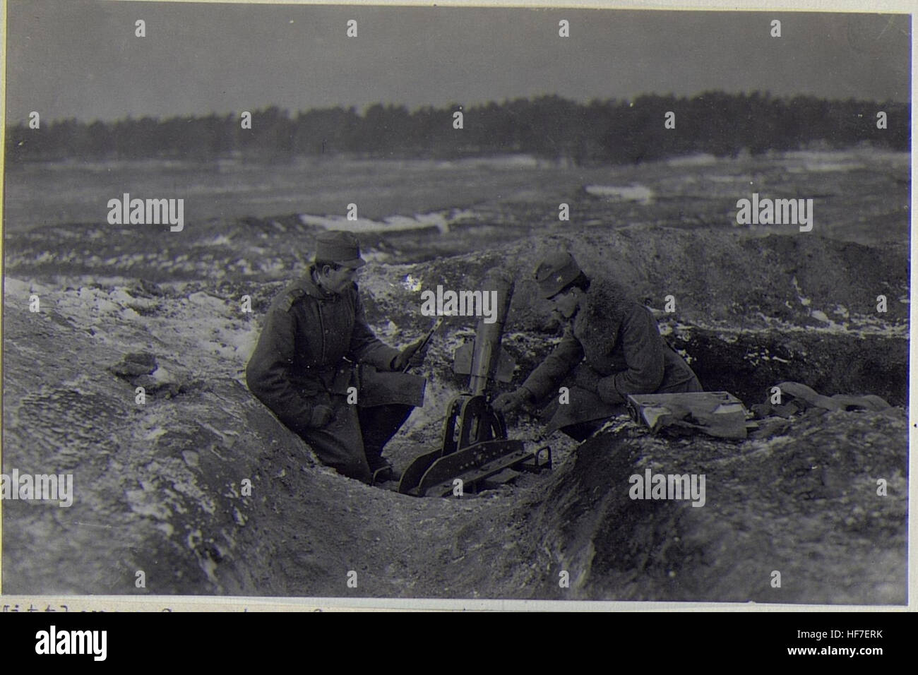 A medium mortar from a mines and mortar course during World War I ...
