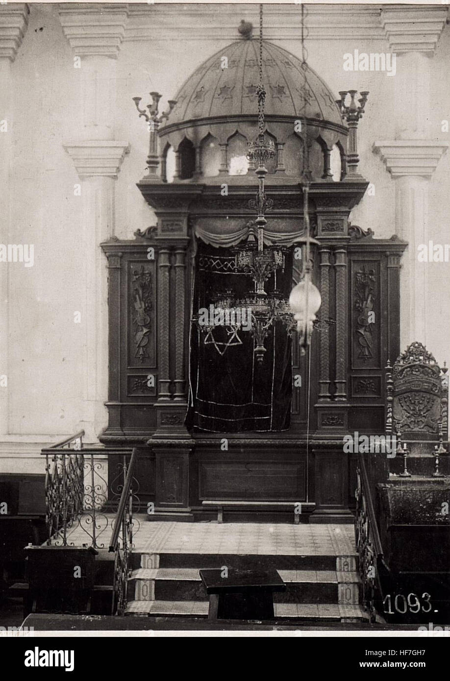 This photograph depicts the altar in the Jewish temple in Vladimir ...