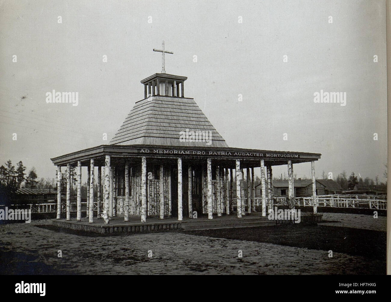 Images from the Eastern Front during World War I show military ...
