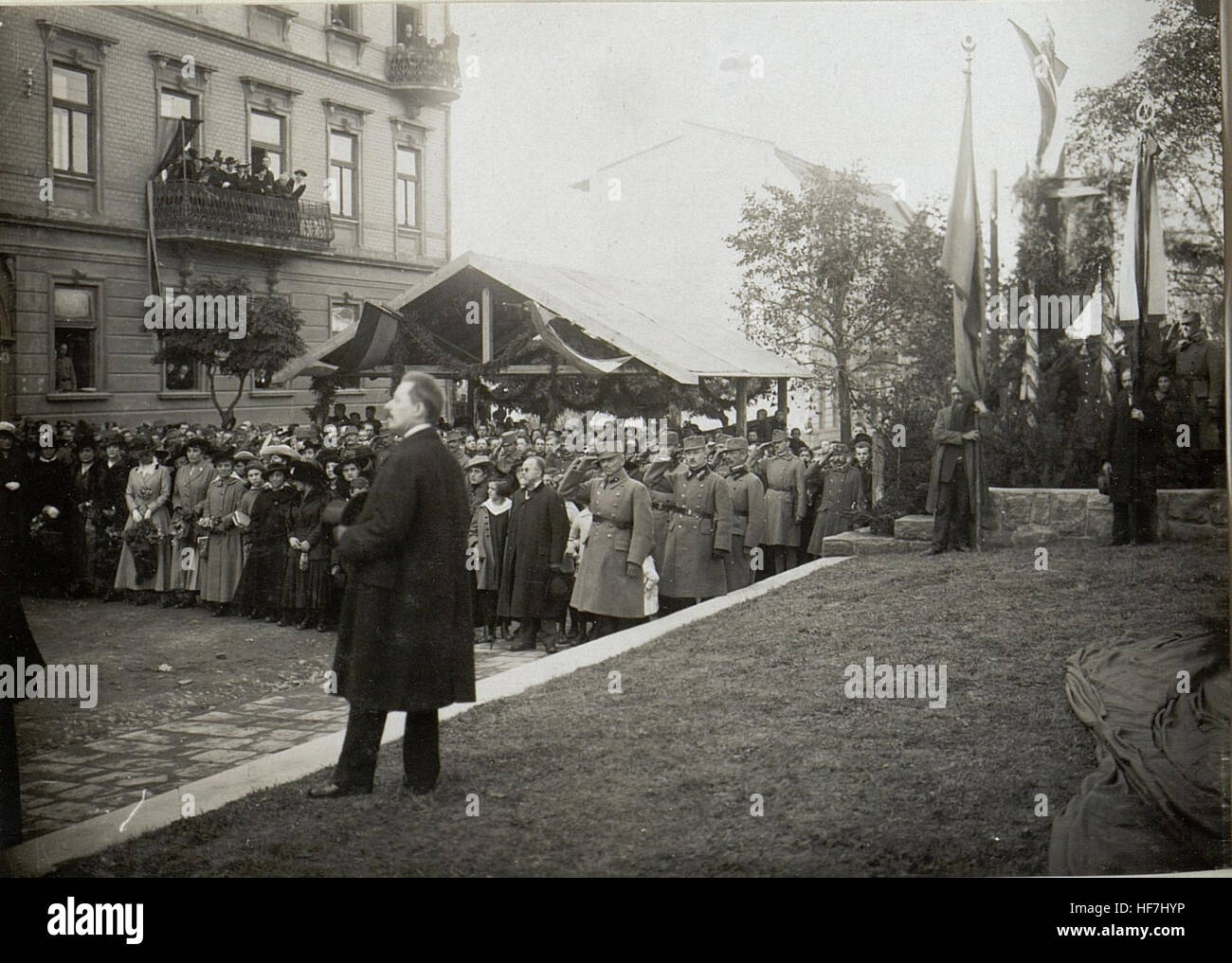 This photograph captures the World War I scene on the Russian front. It ...