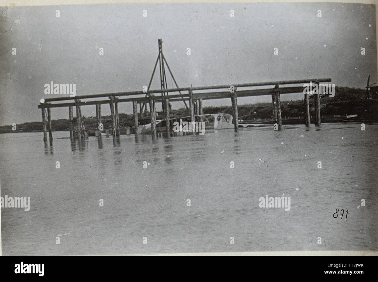 This historical photograph from the First World War shows a bridge in ...