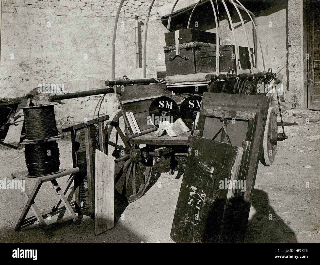 The image shows an artillery baggage wagon from World War I, used by ...