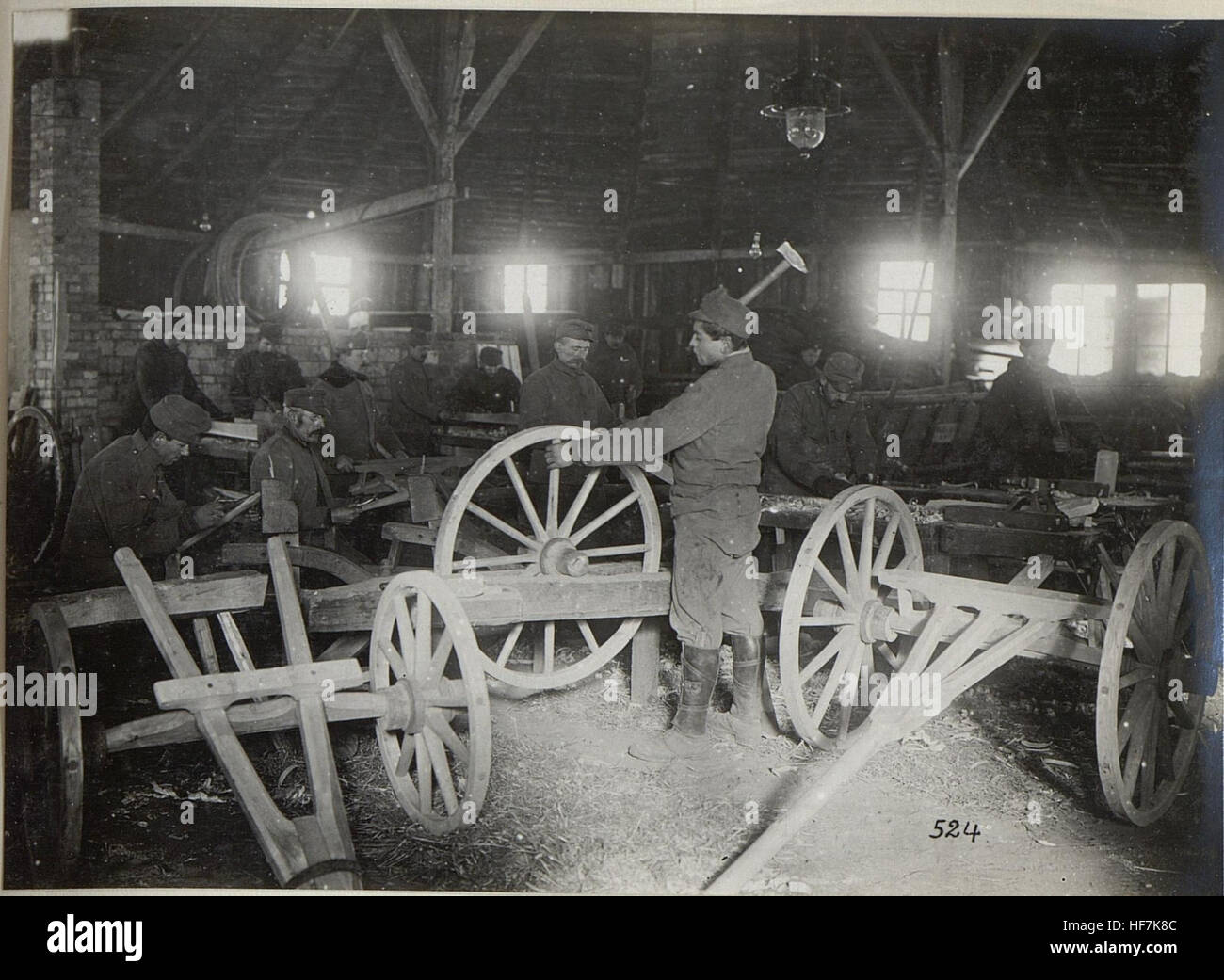 This image from the Kriegsalbum 95 collection shows a scene from World ...