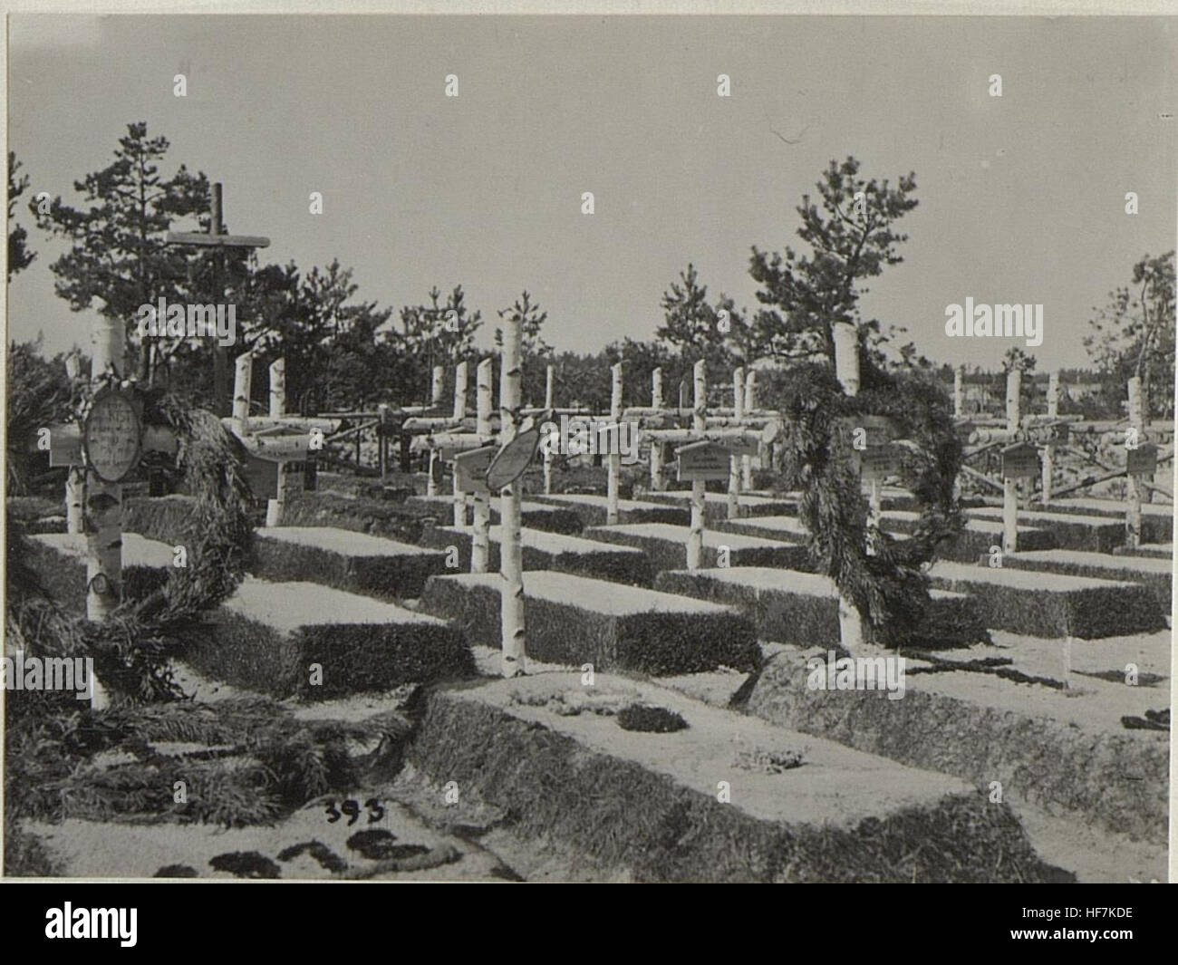 The image from the 'Kriegsalbum 95' depicts military cartography used ...