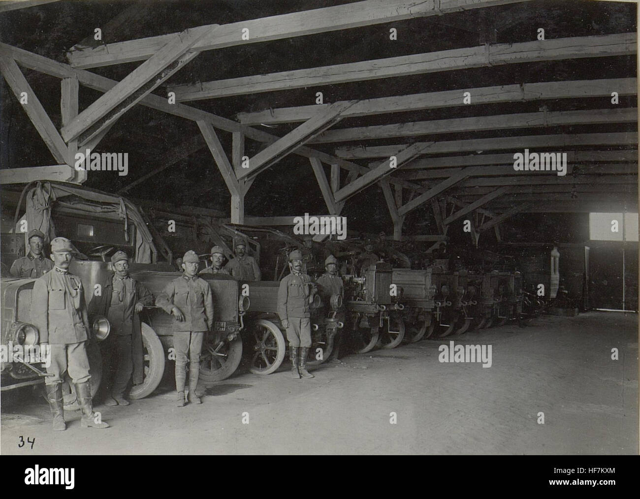 Military convoys during wwi hi-res stock photography and images - Alamy