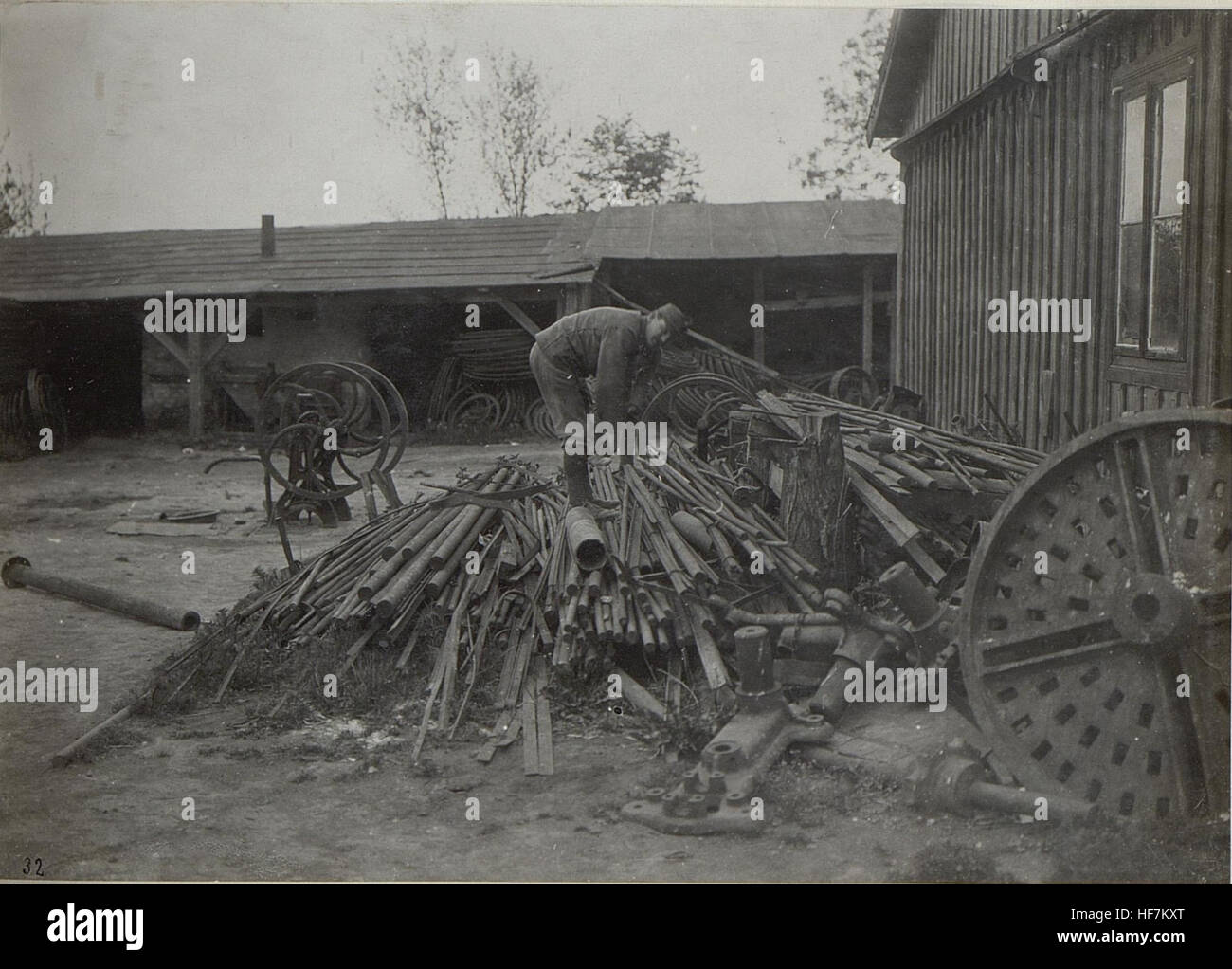 Cholm, Kraftwagenwerkstätte 22 (Eisenvorräte.) 15676566 Stock Photo - Alamy