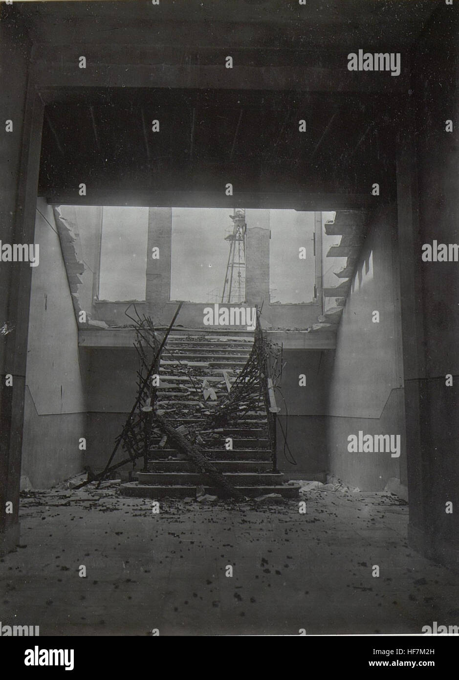 Brandruinen hi-res stock photography and images - Alamy