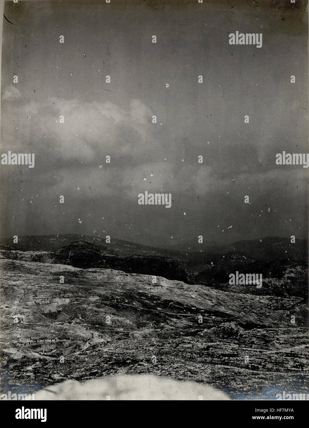 This panorama, part of the Europeana Collections 1914-1918, depicts the ...