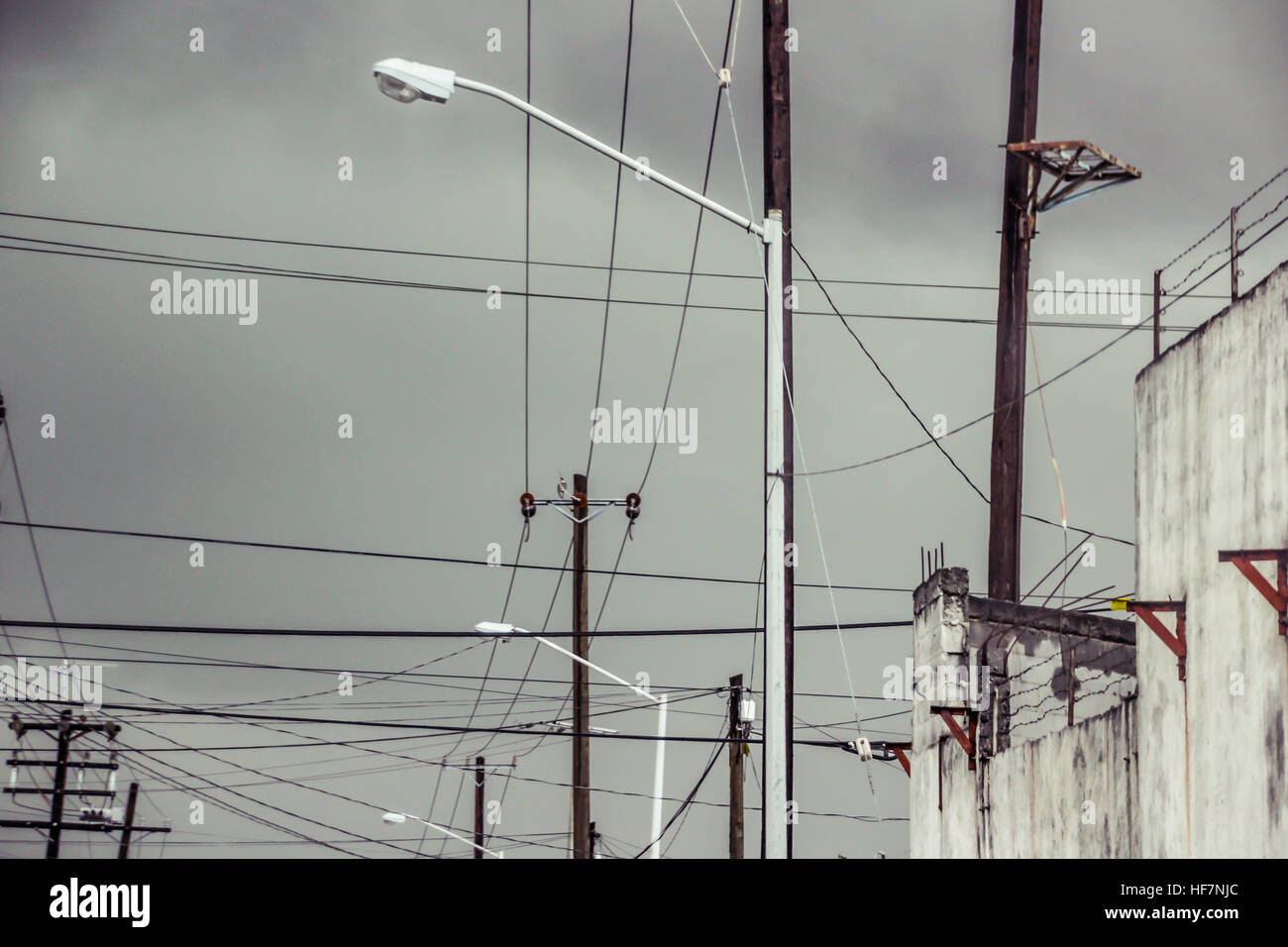 Electricity wires hi-res stock photography and images - Alamy