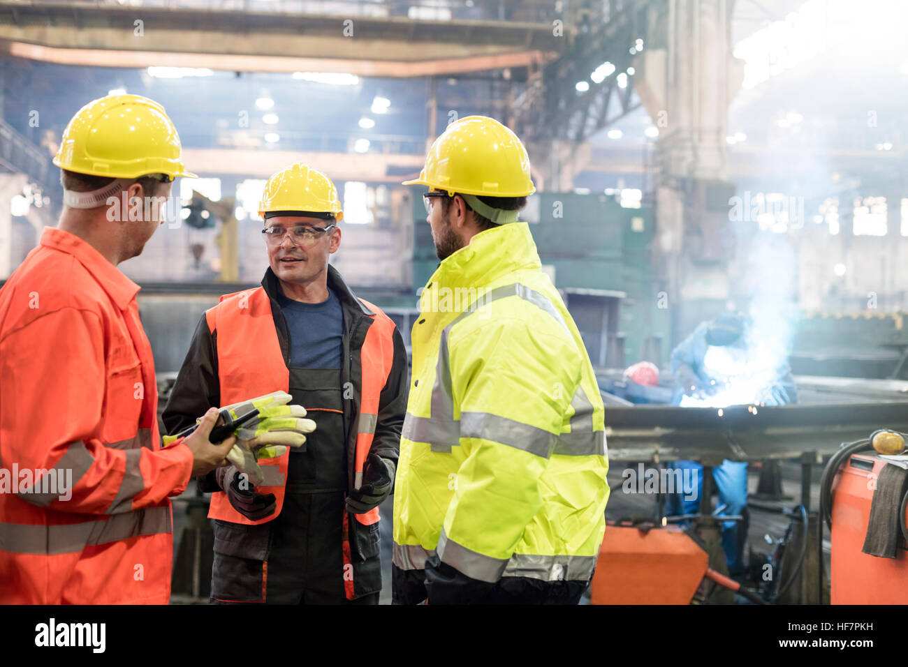 Steel workers safety meeting hi-res stock photography and images - Alamy